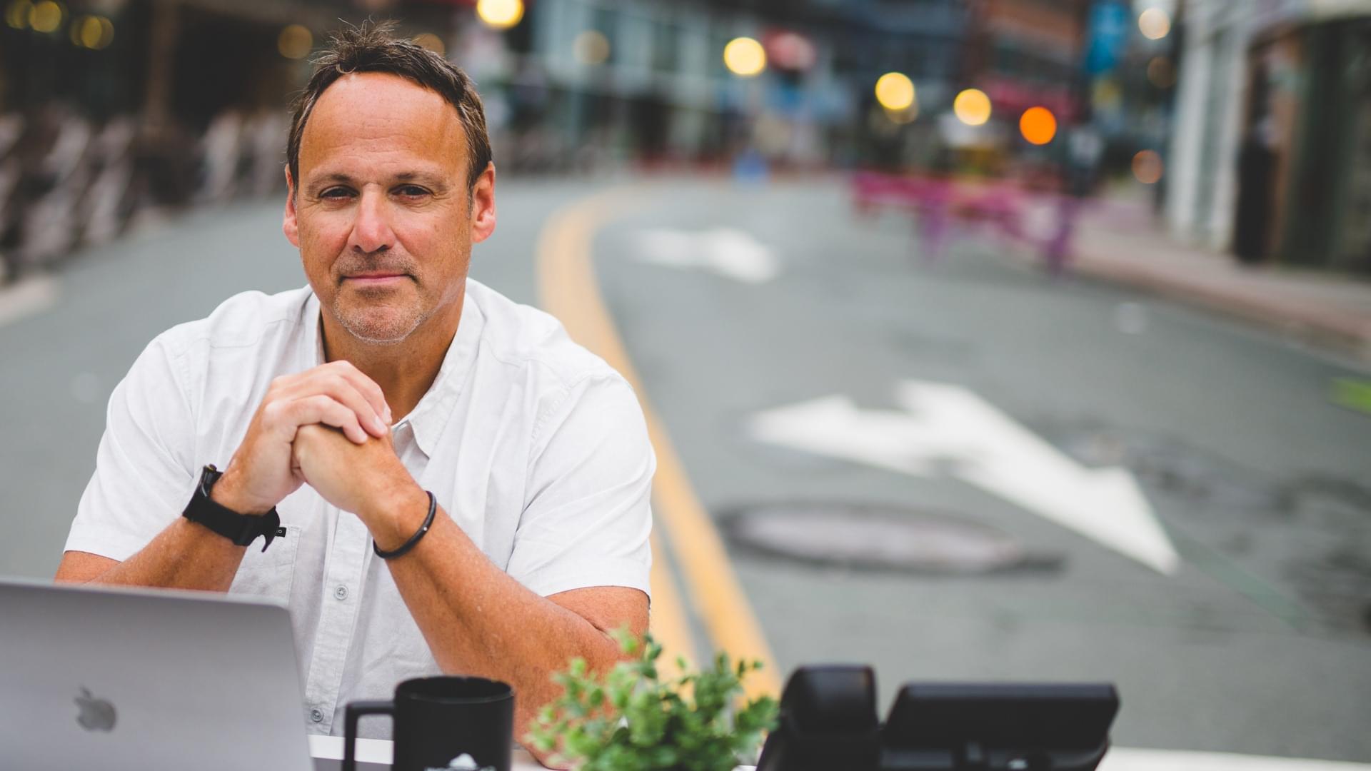 Kevin Casey: (un)selling